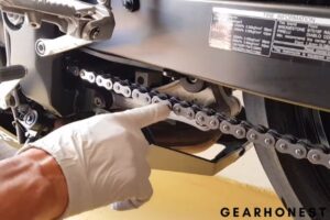 Difference Between 420 And 520 Chain – Factors To Consider While Buying One